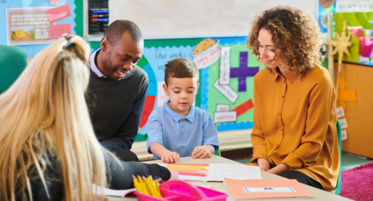 Why Are Paraprofessionals Paid So Little ? - College US