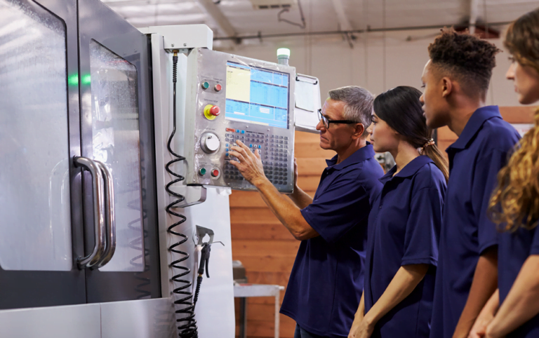 14 Highest Paying Apprenticeships: Best Paid Apprenticeships In 2024 ...